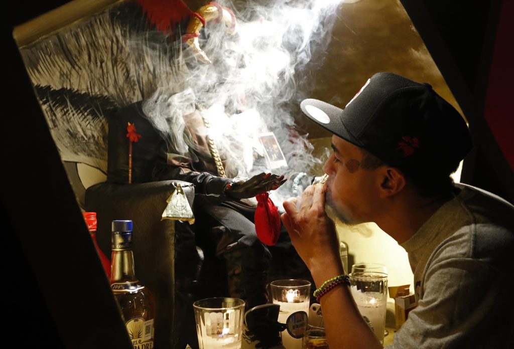 Angelito Negro, un nuevo culto emerge en Tepito | Qué Pasa