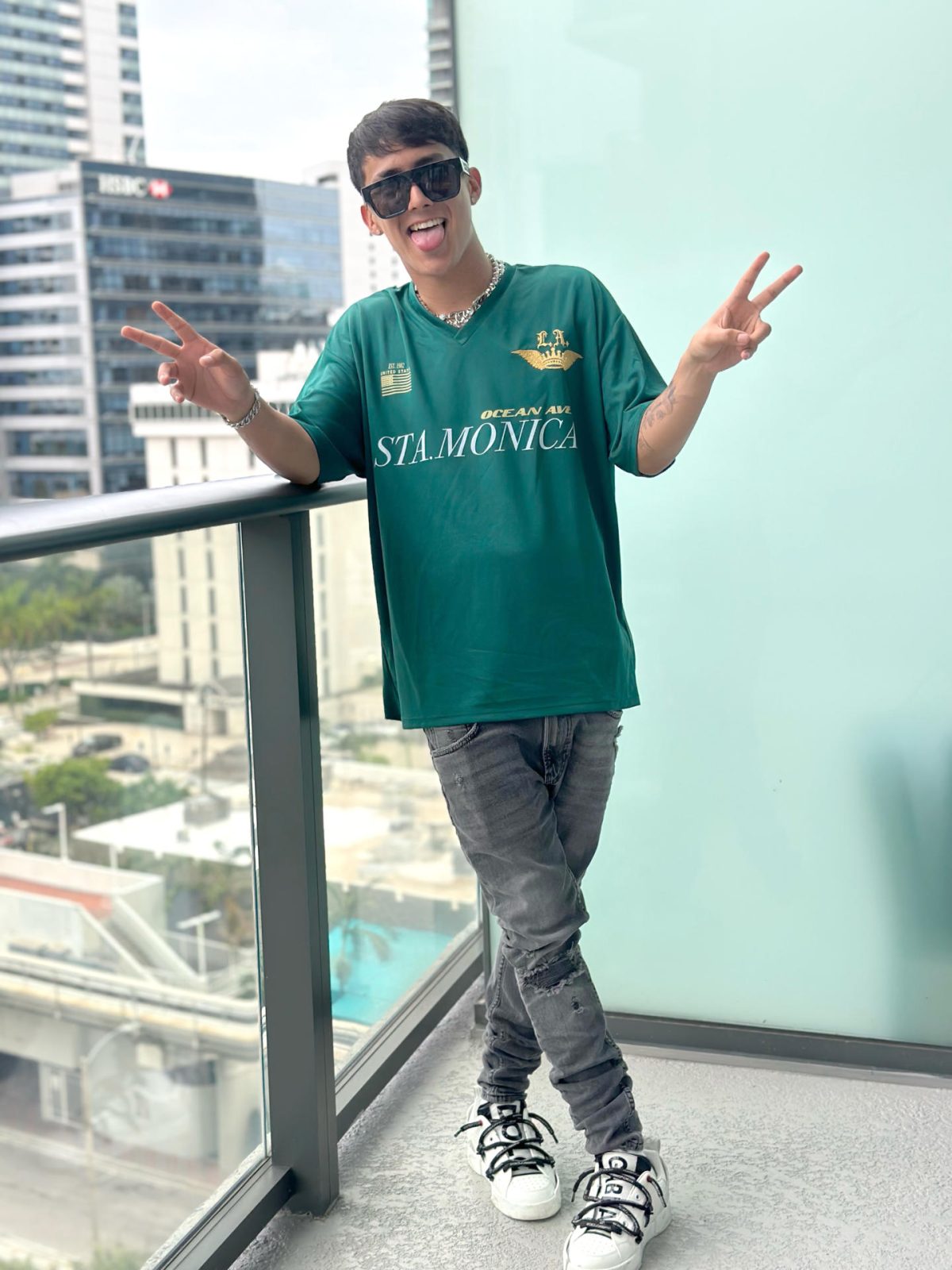 Yng Lvcas invita a más artistas mexicanos a cantar reguetón tras su ...