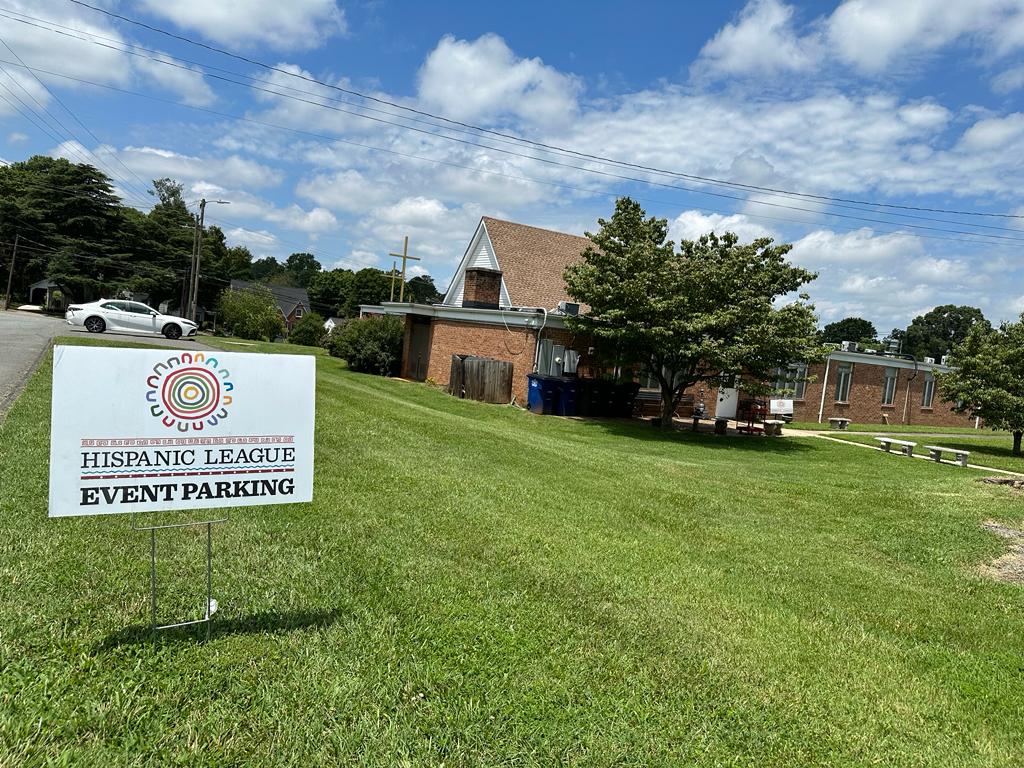 Sacan identificación comunitaria en 20 minutos en Winston-Salem | Qué Pasa