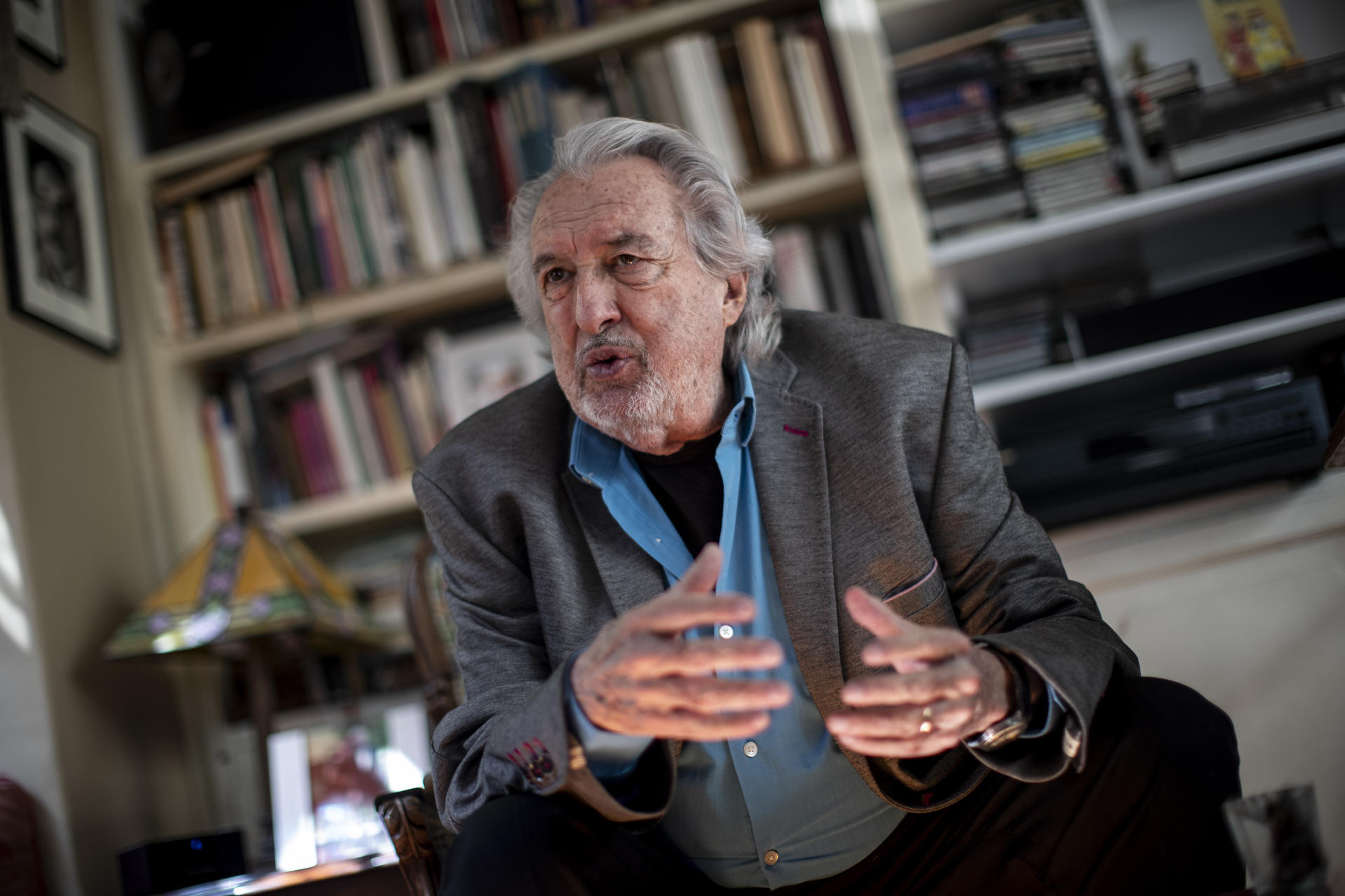 El rocanrol y la rebeldía con causa, componen la última novela del ...