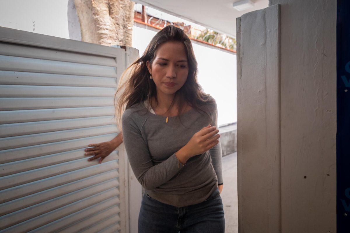 Opositores rechazan órdenes de detención contra tres colaboradores de María Corina Machado | Qué ...