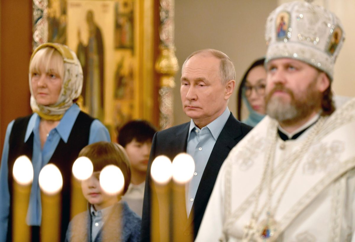 Putin recibe la Navidad ortodoxa en compañía de familiares de soldados ...
