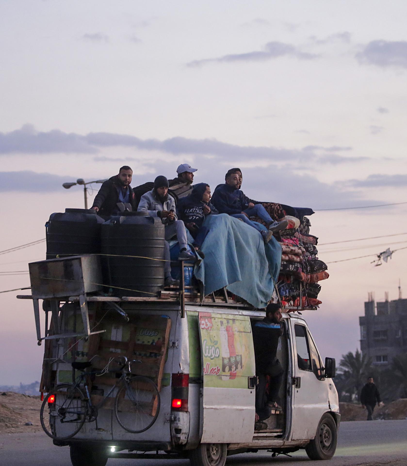Gaza suma cientos de víctimas mientras la tensión crece en la frontera ...