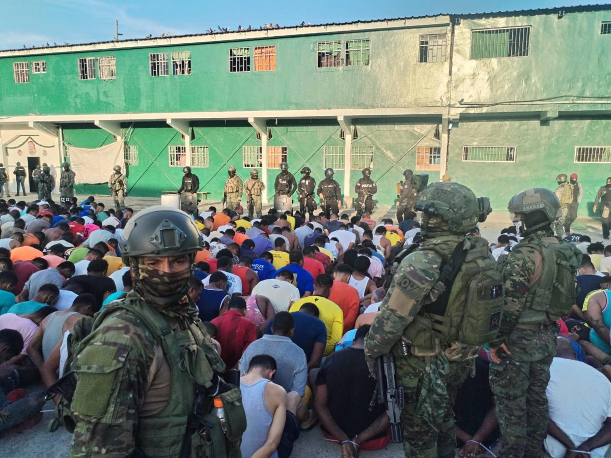 Descubren la fuga de 48 presos de una cárcel de Ecuador tras un motín y ...