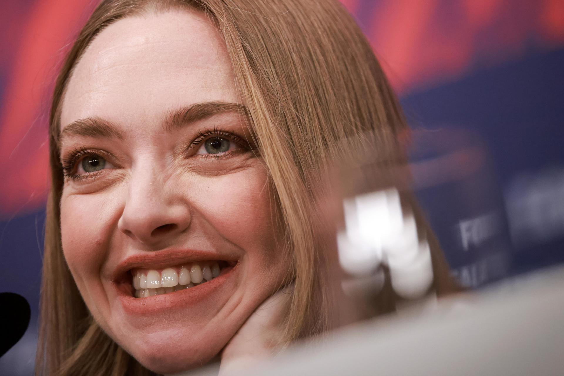 Amanda Seyfried explora el trauma del abuso sexual en 'Seven veils' de Atom Egoyan | Qué Pasa