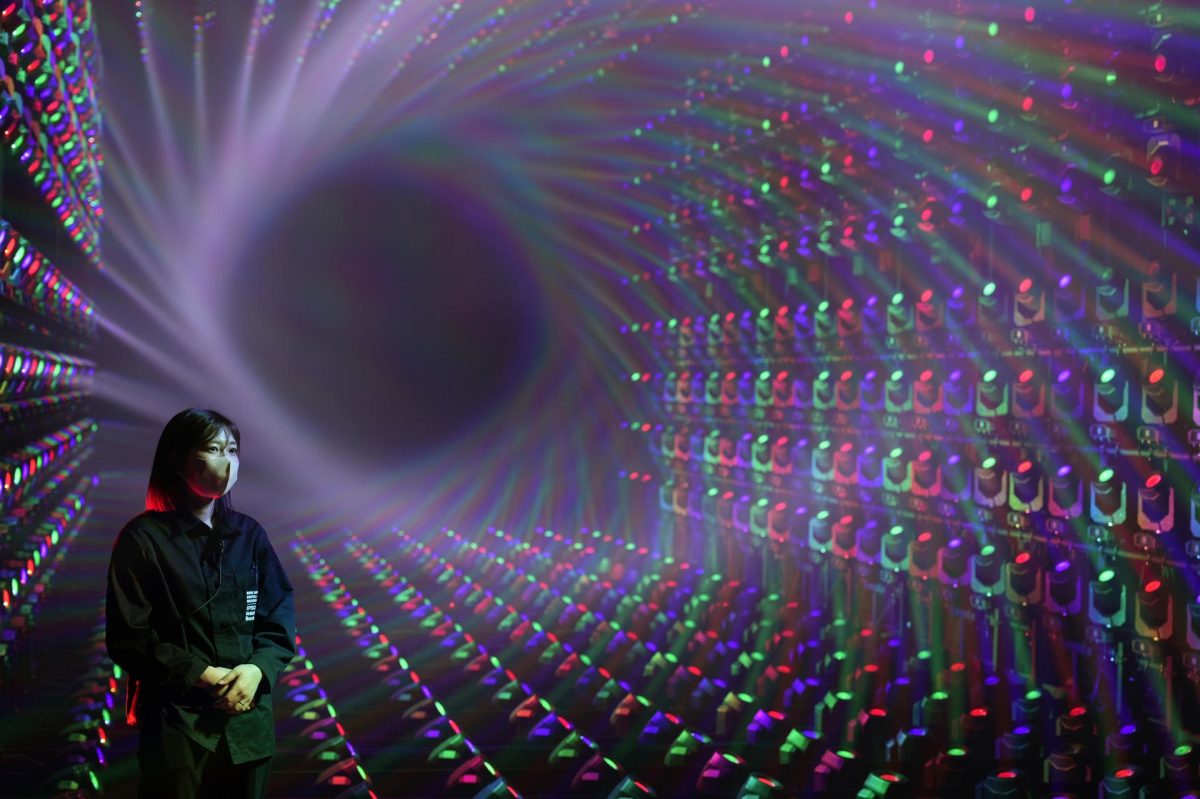 El colectivo de arte digital teamLab abre un nuevo museo en Tokio con ...