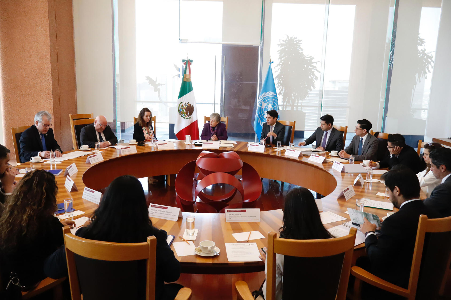 México y la nueva titular de la OIM acuerdan colaborar para una ...