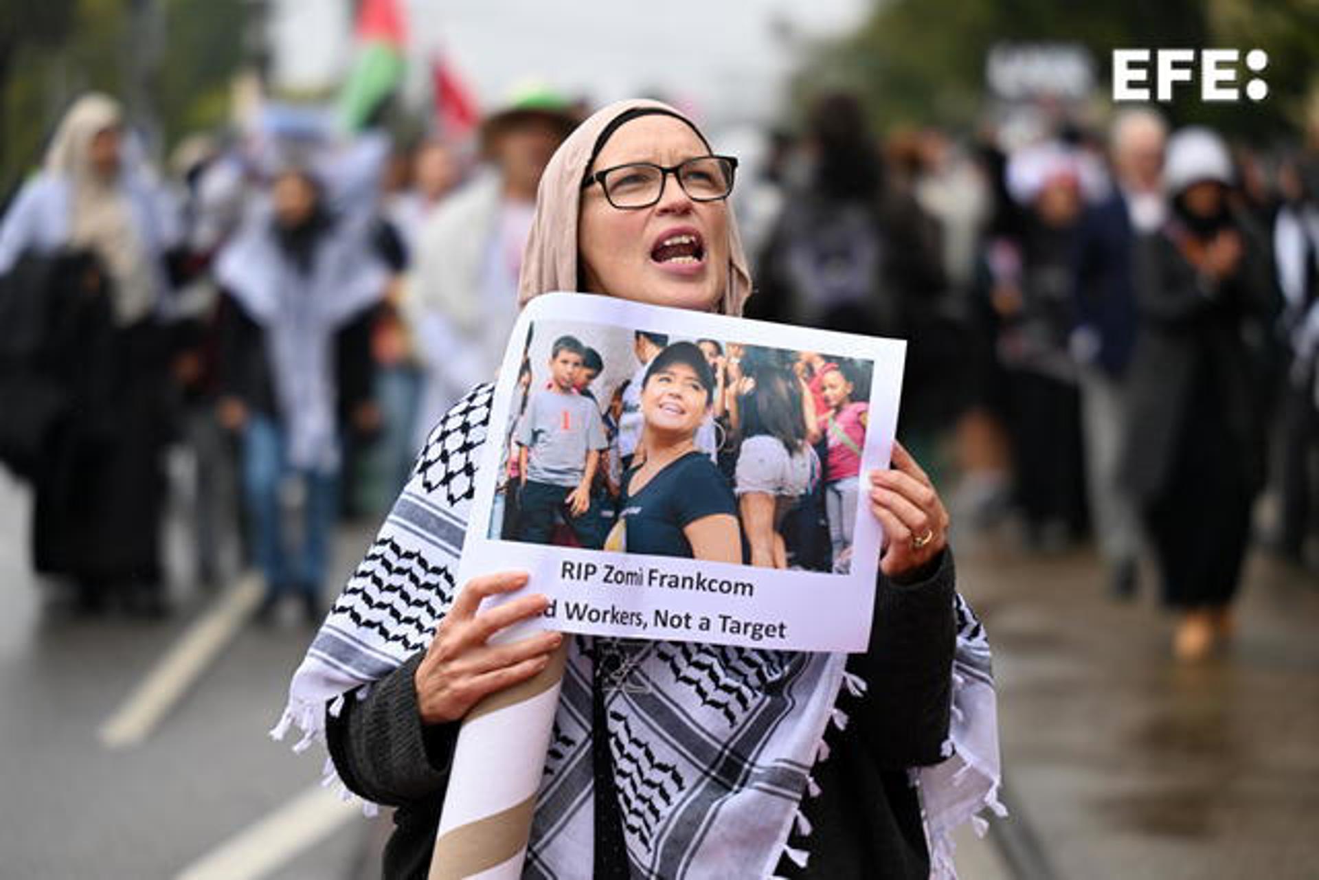 Familia de la australiana muerta en Gaza dice que le "devastaría" la ...