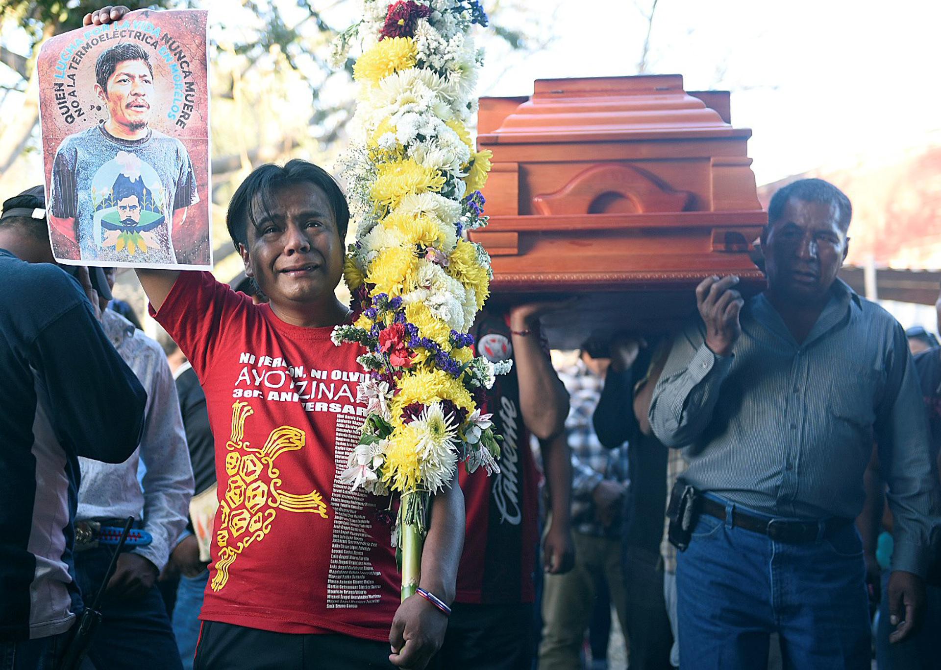 ONG documenta 92 defensores de derechos humanos asesinados en el ...