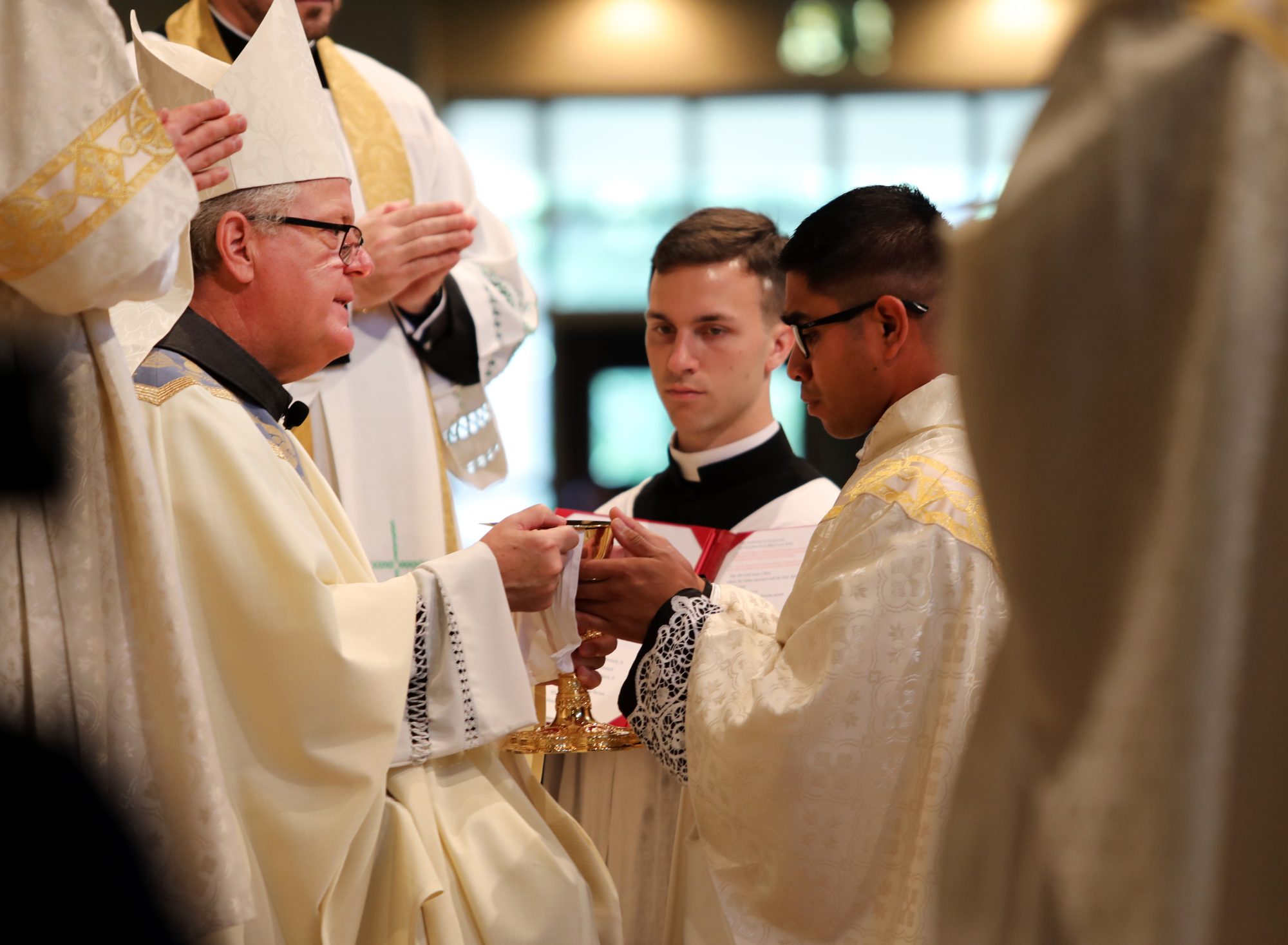 La Diócesis de Charlotte ordena a 7 nuevos sacerdotes | Qué Pasa