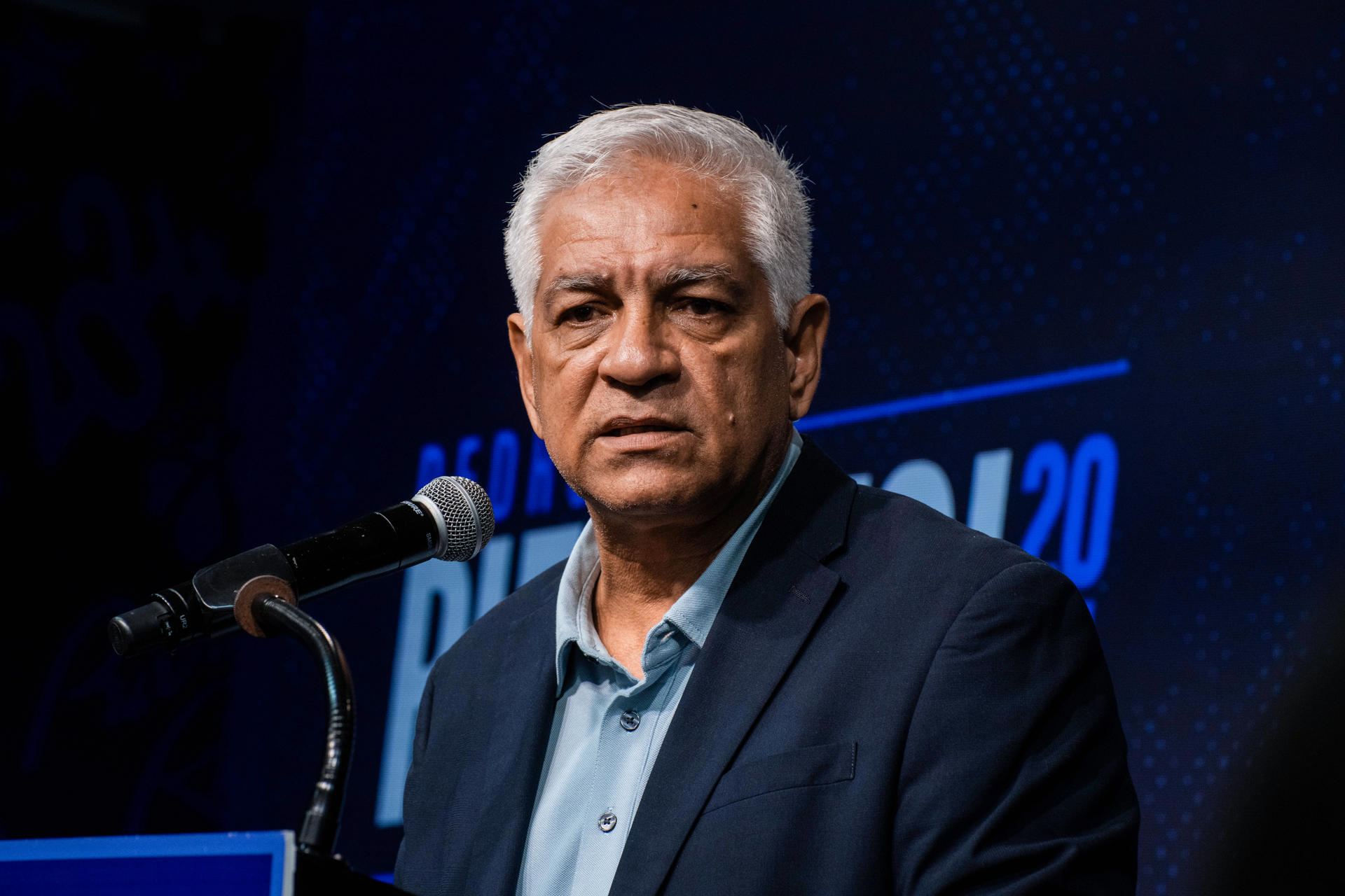 Resultados iniciales dan ventaja a González frente a Pierluisi en ...