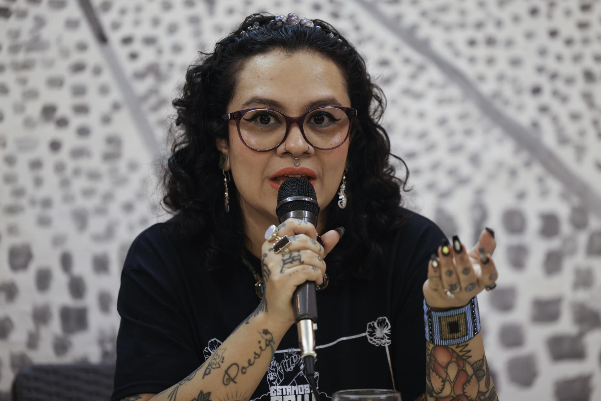 La rapera Rebeca Lane lanza tema sobre adopciones ilegales durante la guerra en Guatemala | Qué Pasa