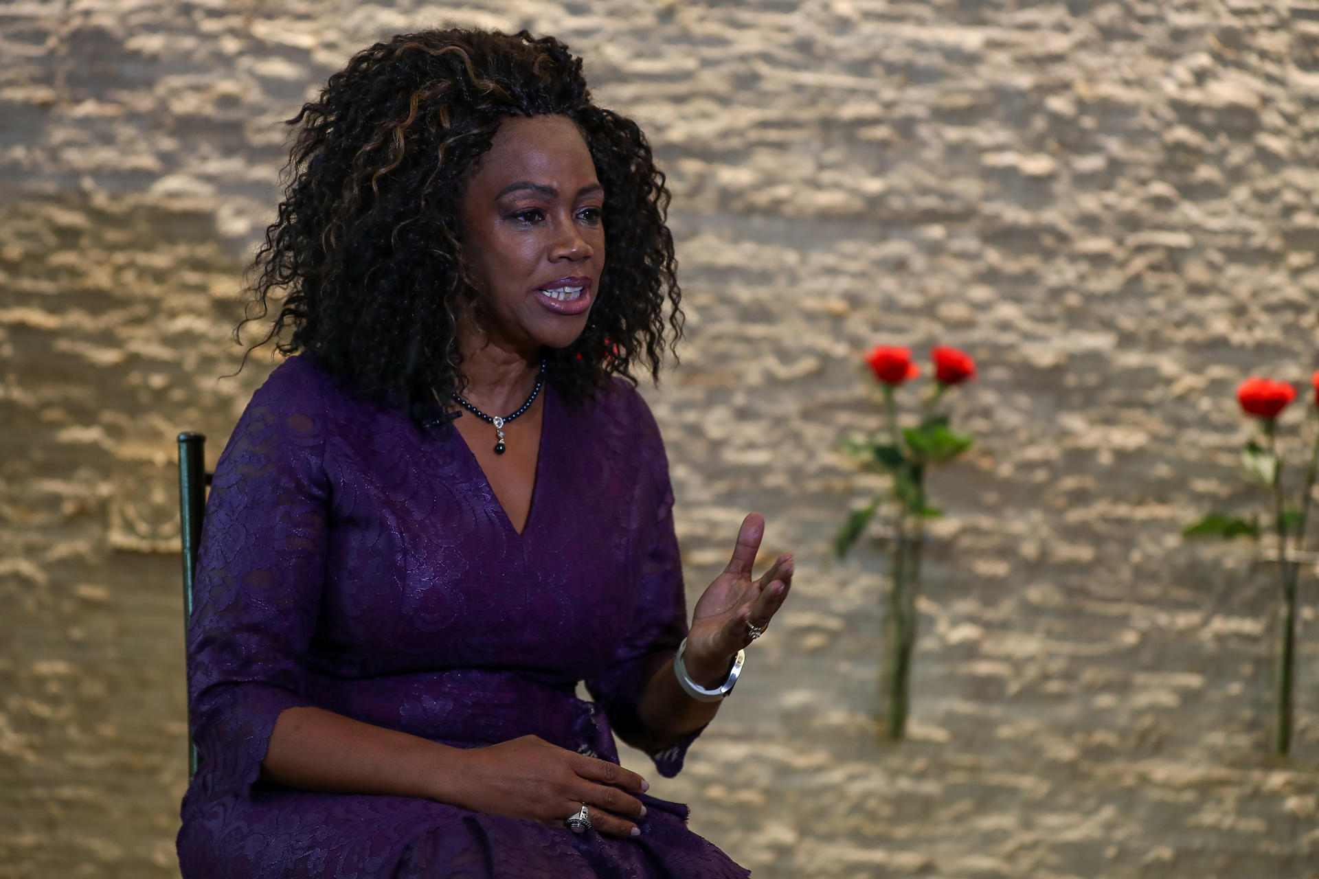 Exvicepresidenta de Costa Rica Epsy Campbell llama a crear un banco ...