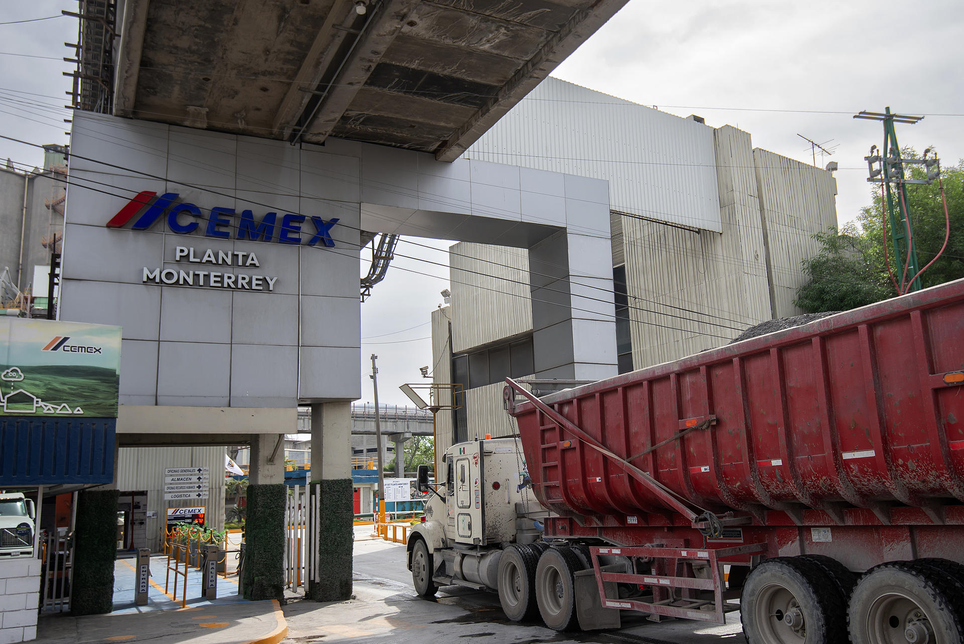 La cementera mexicana Cemex anuncia alianza estratégica con dos ...