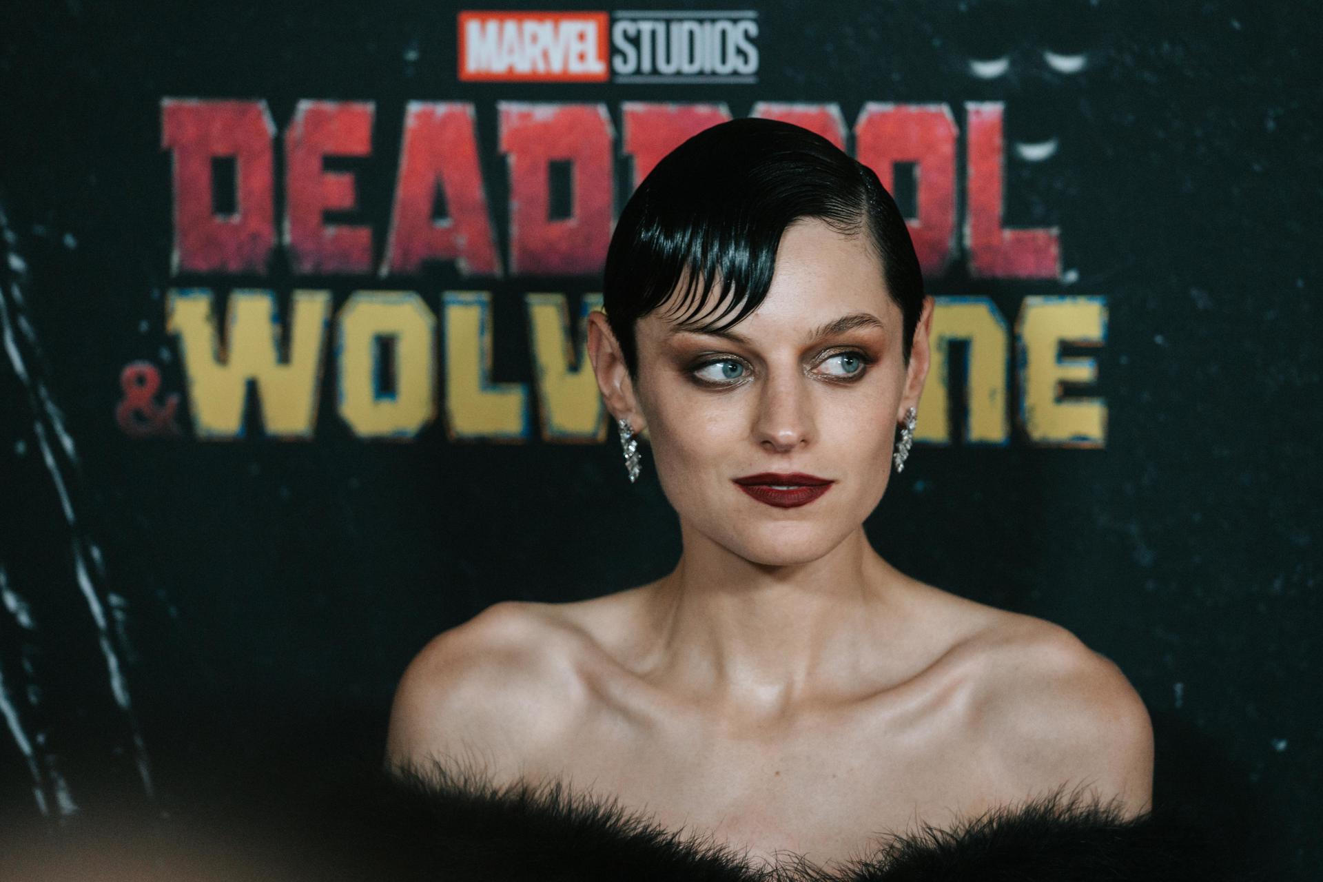 Emma Corrin es una villana "espeluznante y encantadora" en 'Deadpool & Wolverine' | Qué Pasa