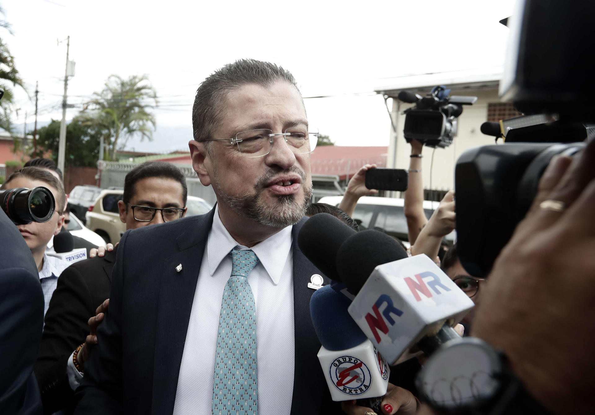 Investigación de corrupción abre nuevo conflicto entre Gobierno y ...