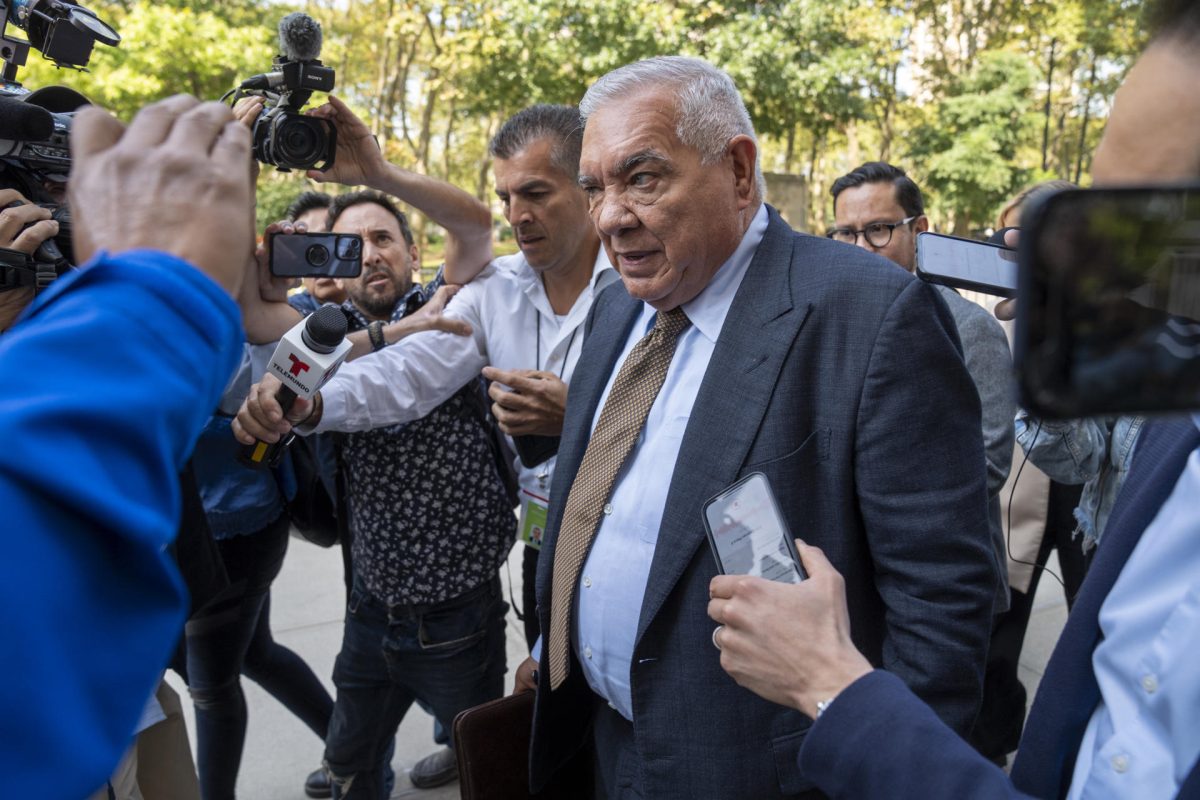 El narcotraficante 'El Mayo' Zambada se declara no culpable en primera ...