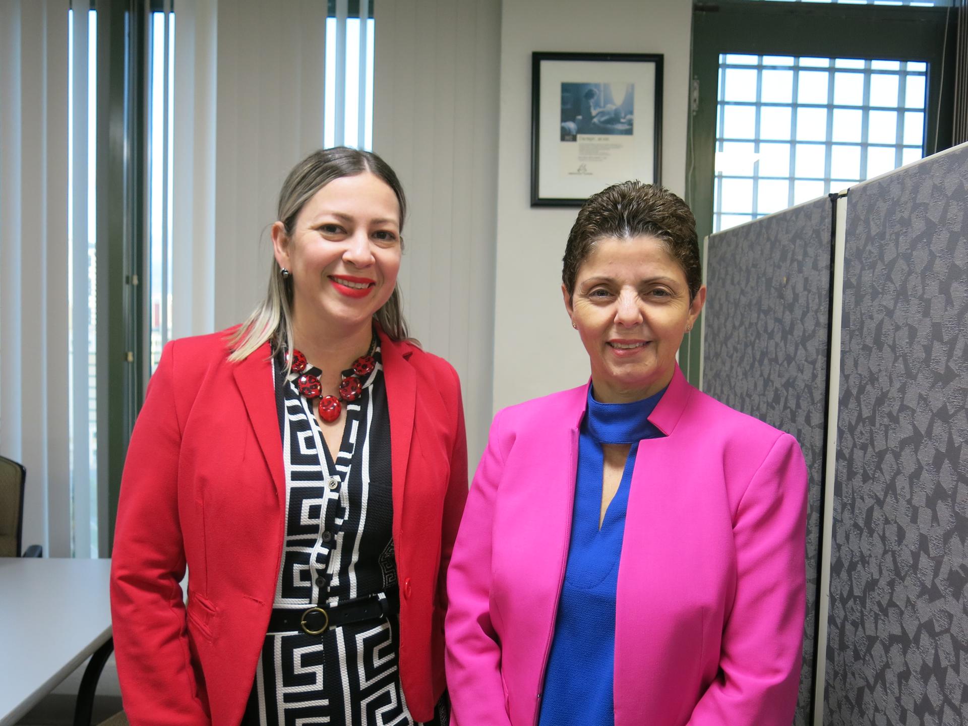 Un registro de electores marcado por las largas filas y la controversia ...