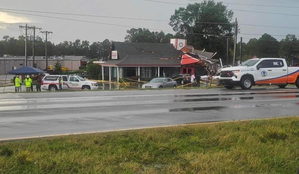 Restaurante mexicano y 4 negocios dañados por tornado en Rocky Mount ...