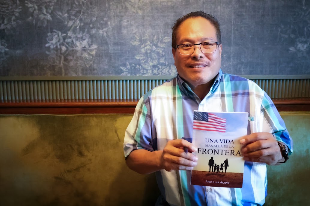 José Luis Arzola escribe libro sobre su vida en "el norte" | Qué Pasa