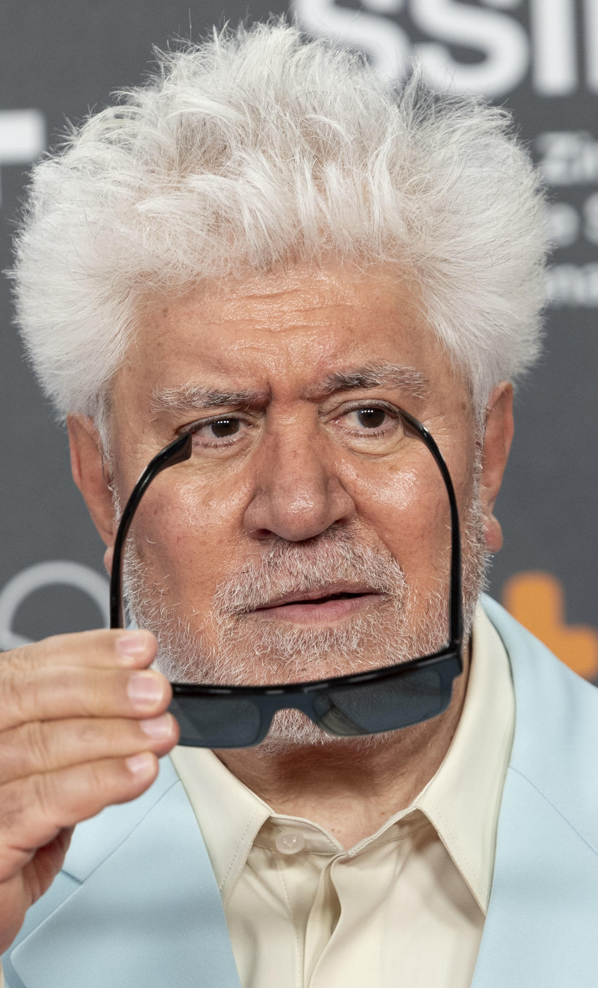 Almodóvar da en EE.UU. una lección de "empatía" y advierte contra la ...