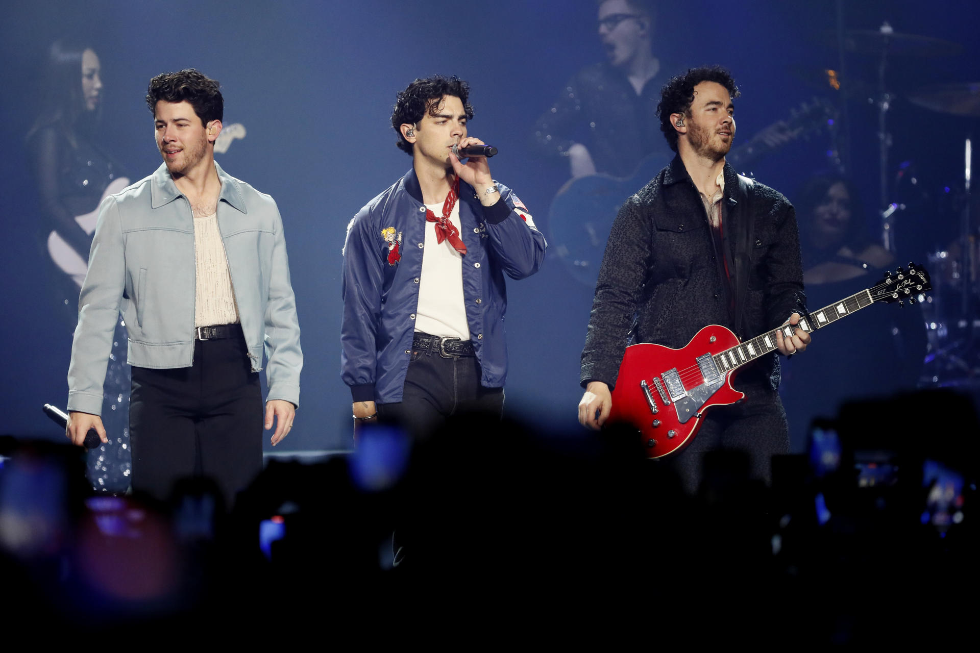 Los Jonas Brothers regresan a Disney para protagonizar una comedia ...