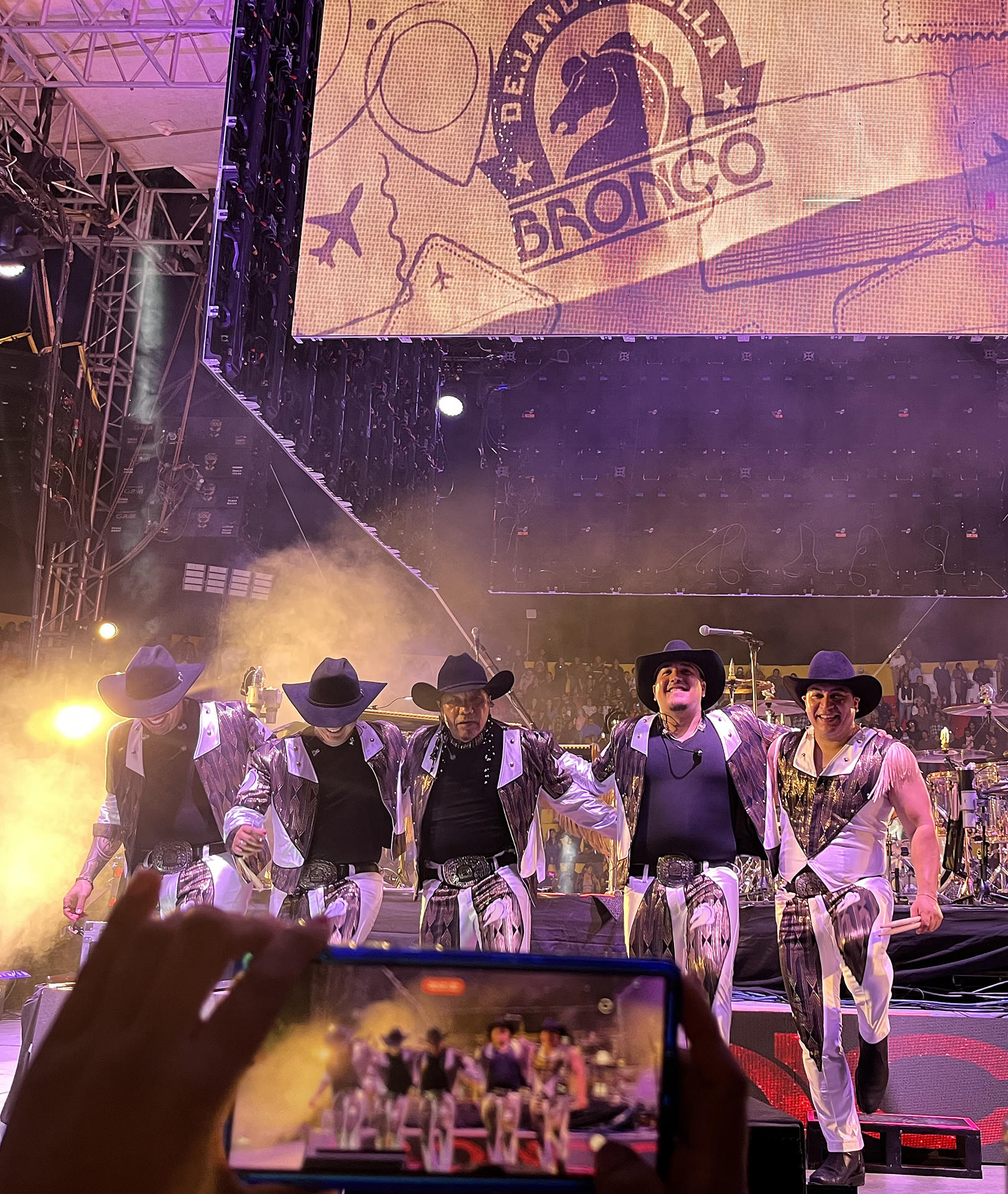 El grupo mexicano Bronco pide a nuevos artistas "letras bonitas" en vez ...