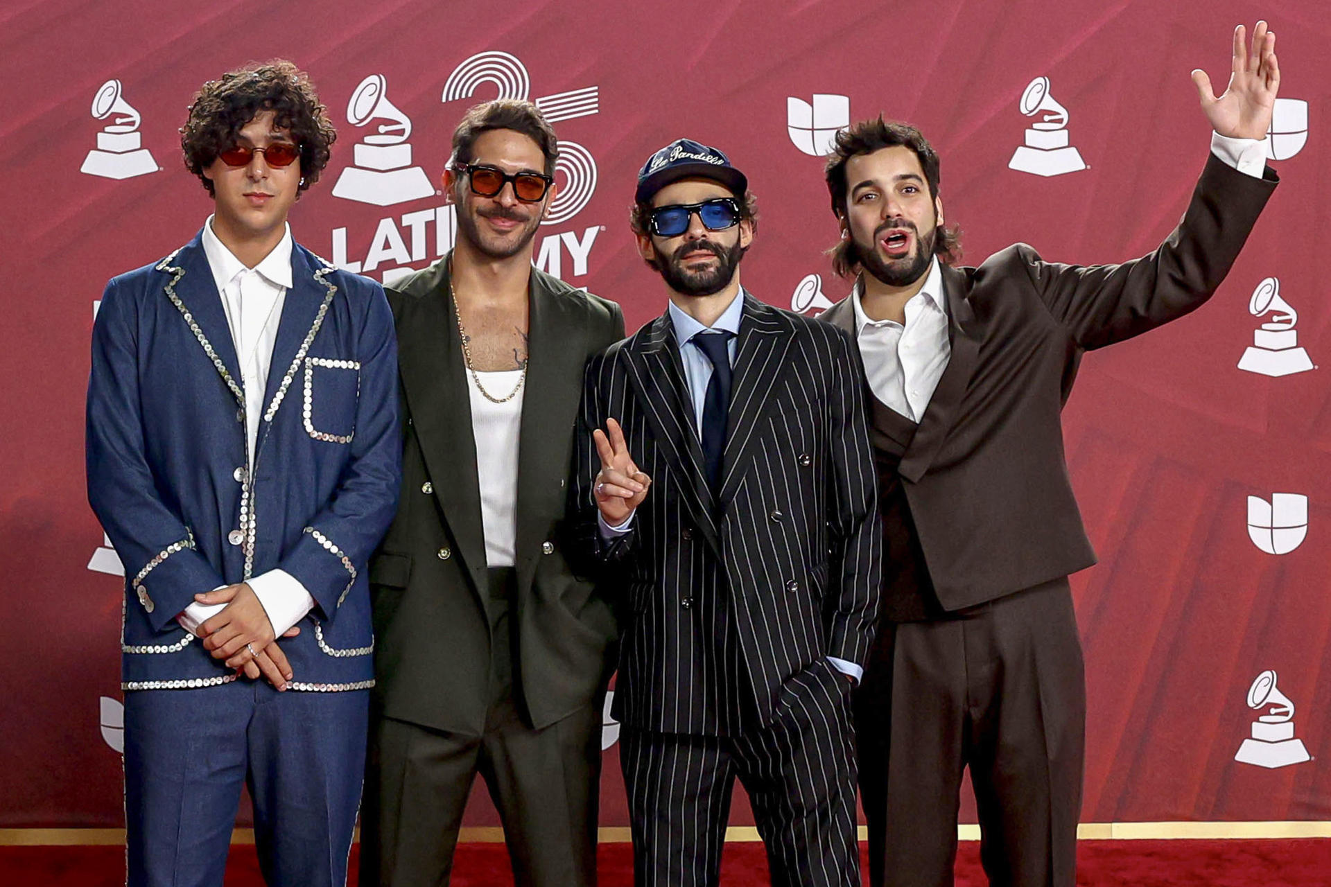 La banda venezolana Rawayana gana el Grammy a mejor álbum latino de ...