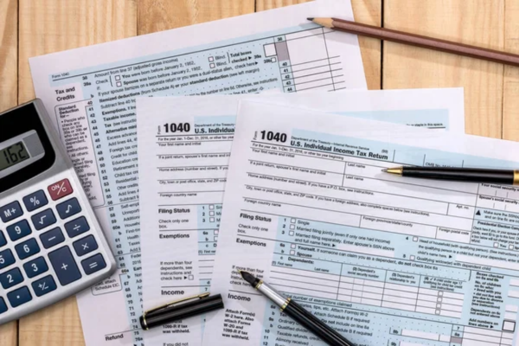 Cómo hacer tu declaración de impuestos si te faltan documentos | Qué Pasa