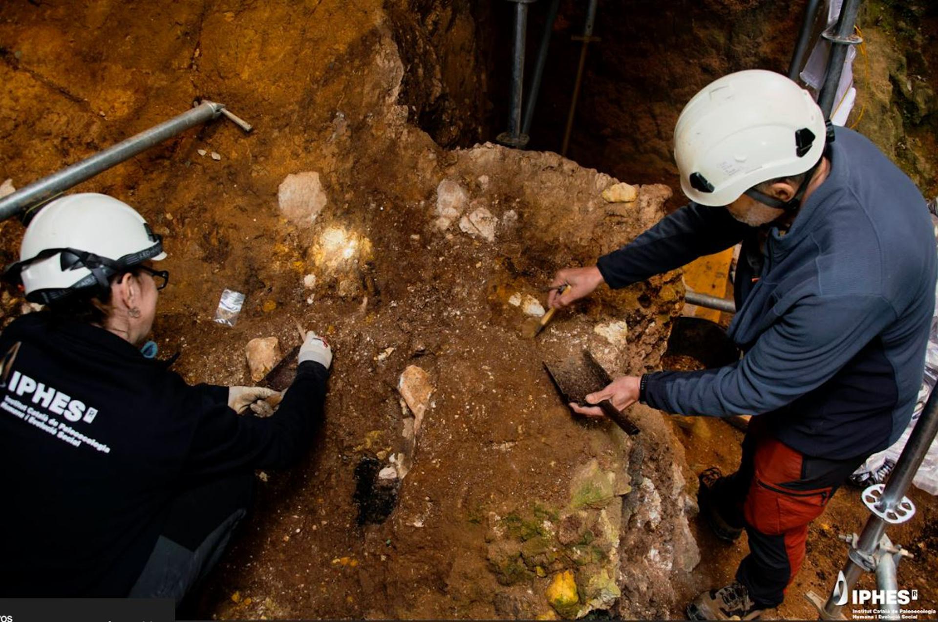 Atapuerca presenta restos de una especie humana nueva en Europa, de 1,4 ...
