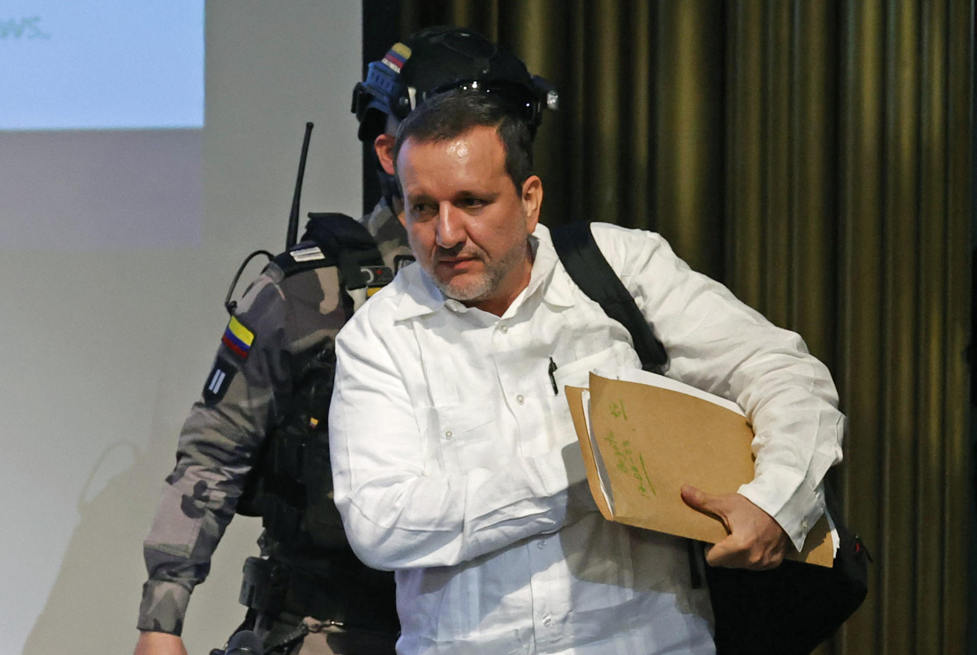 Condenan en Colombia a 20 años de cárcel a exparamilitar 'Macaco' por ...