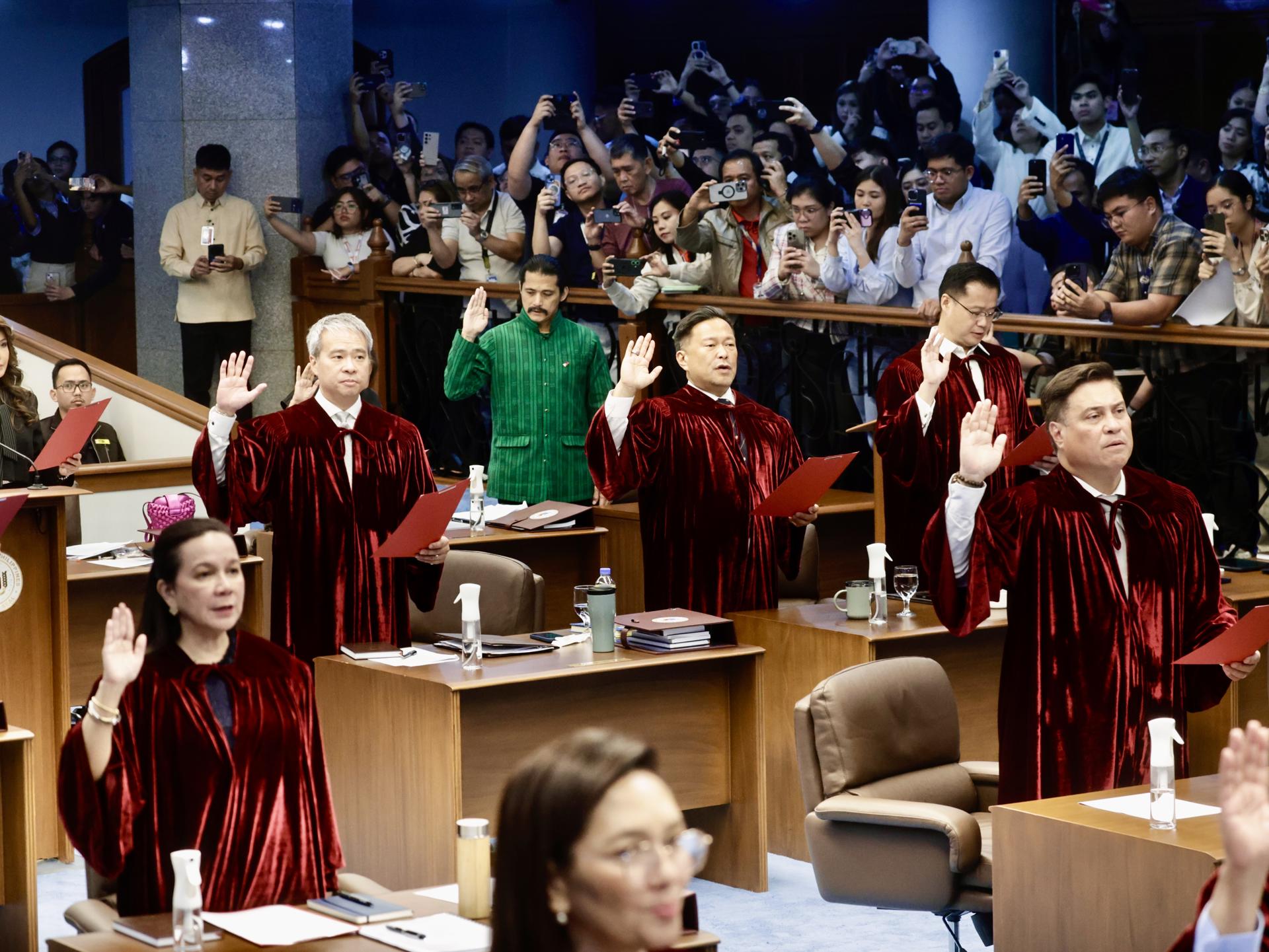 El Senado de Filipinas avanza dividido hacia el proceso de destitución ...