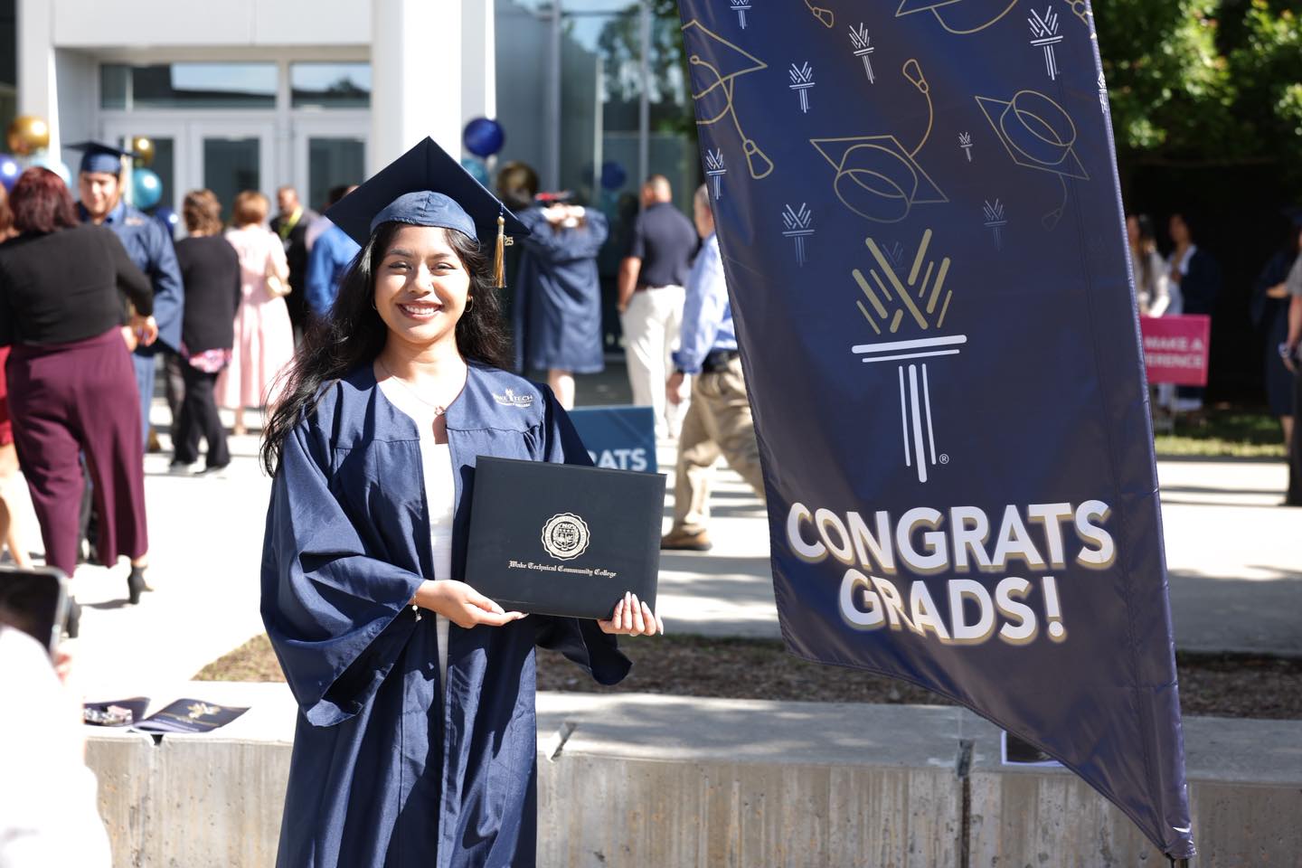 Wake Tech “abre sus puertas” a los hispanos | Qué Pasa