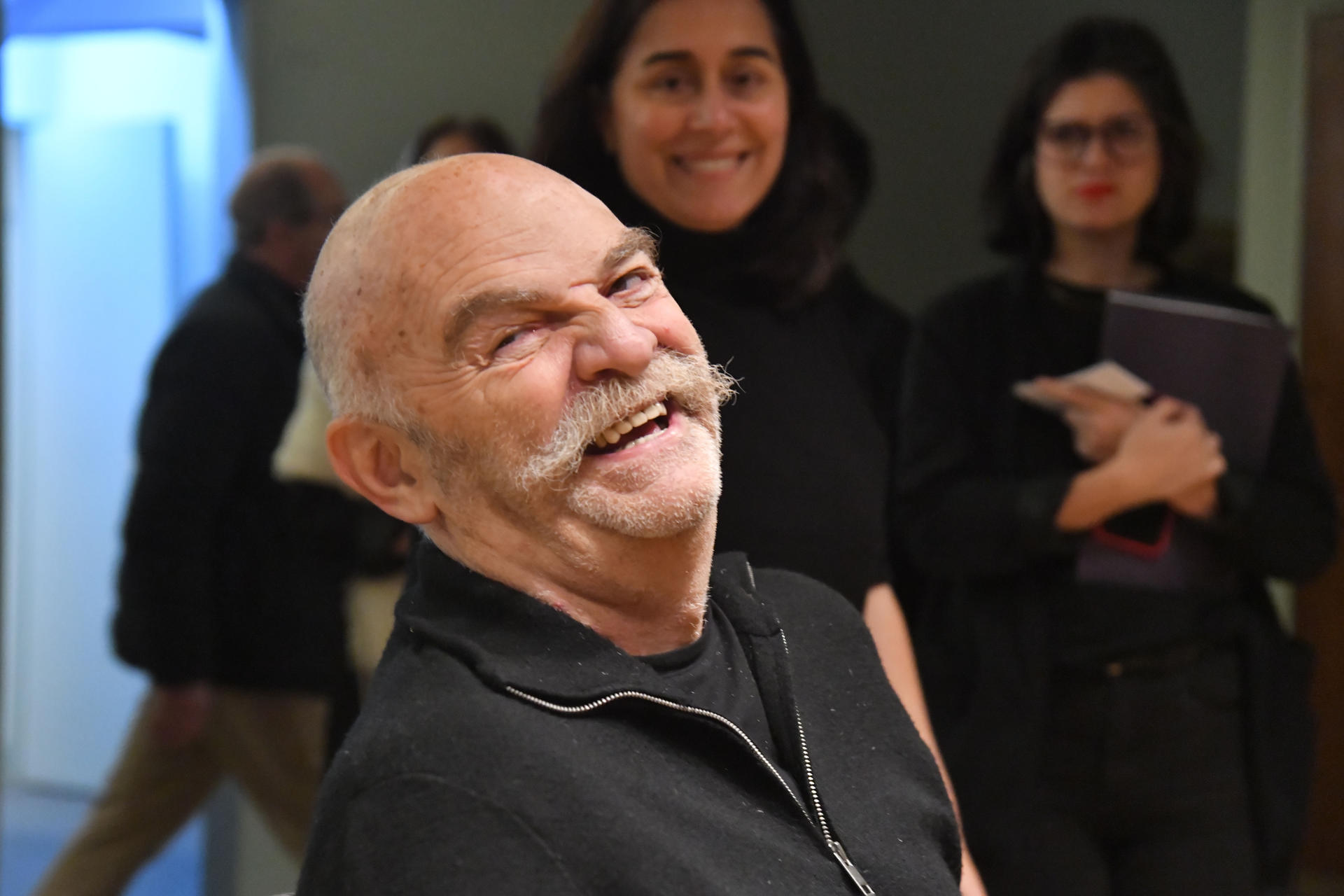 Buenos Aires rinde homenaje Martín Caparrós de la mano de 30 escritores ...