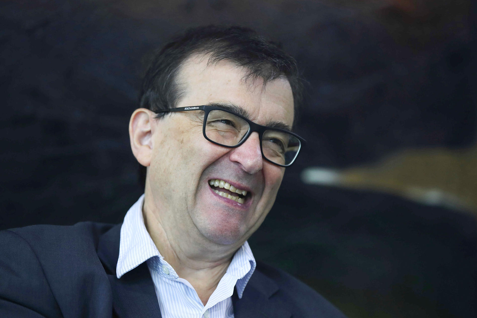 Javier Cercas se redefine con su último libro: "Me ha cambiado la ...