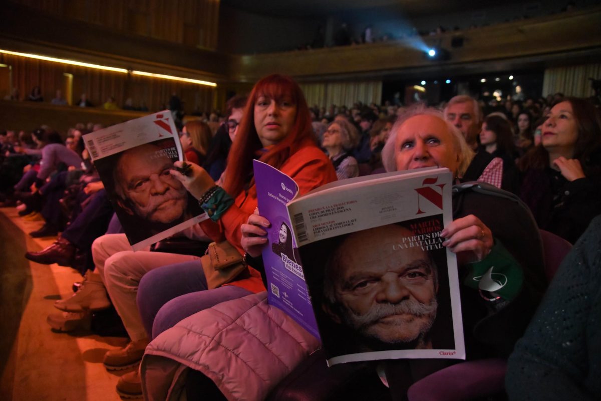 Buenos Aires rinde homenaje Martín Caparrós de la mano de 30 escritores ...