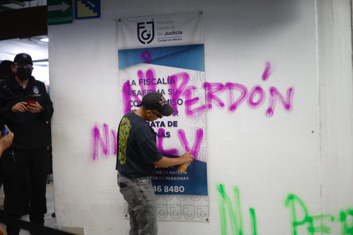 Familiares del caso Narvarte claman "justicia" tras diez años de impunidad en México | Qué Pasa