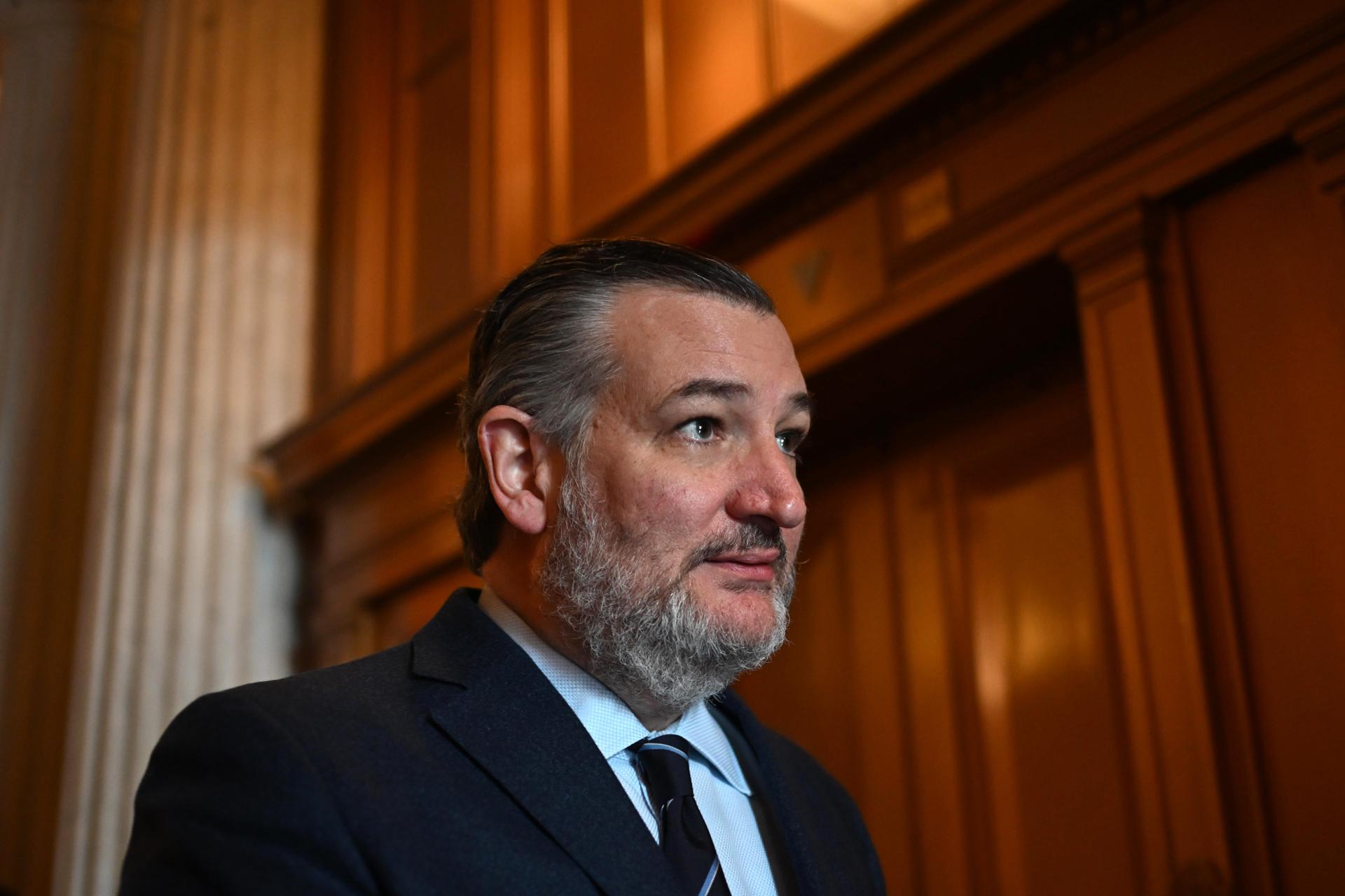 Senador republicano estadounidense Ted Cruz está en El Salvador para ...