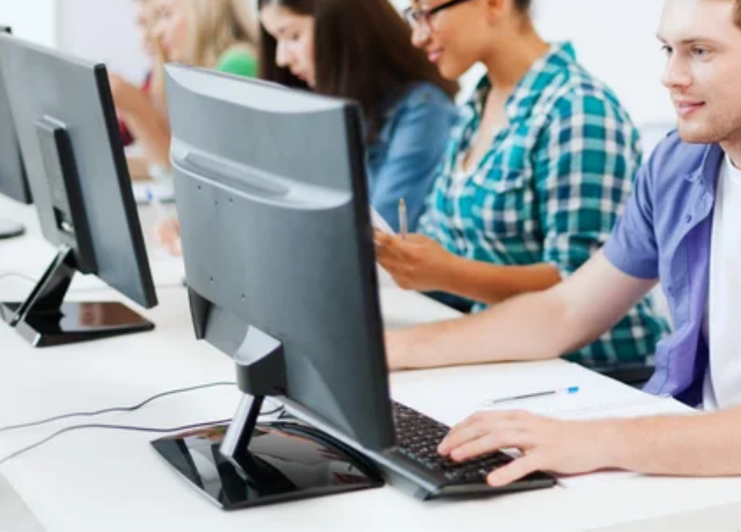 Aprende algo nuevo, clases de computación gratis en Charlotte | Qué Pasa