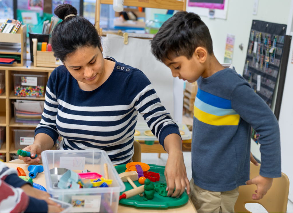 Inscripciones abiertas para el programa MECK Pre-K | Qué Pasa